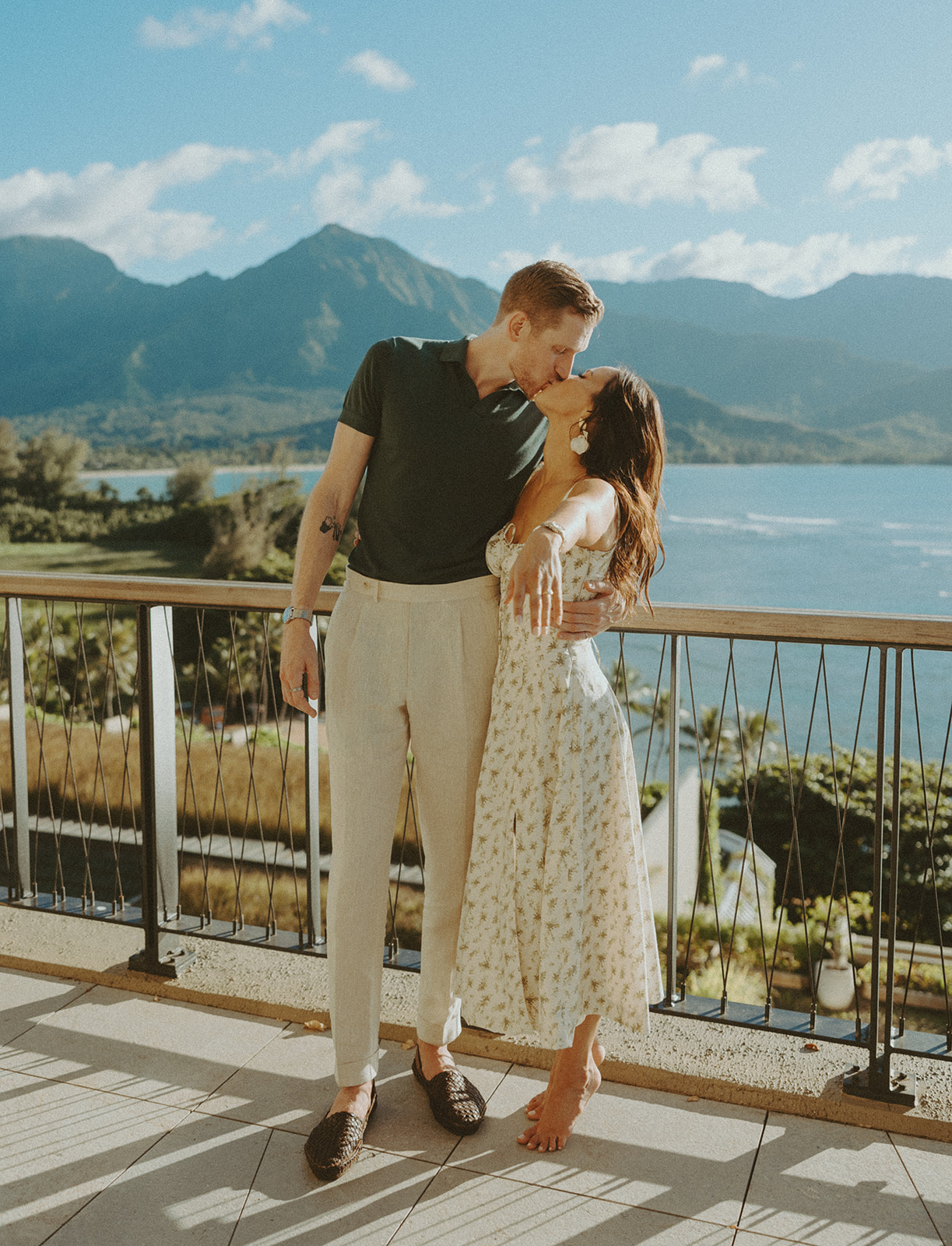 Surprise Proposal Pictures in Kauai for Carl and Katie - valoryevalyn.com